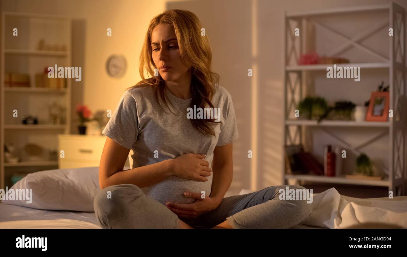 Expecting lady hi-res stock photography and images - Alamy