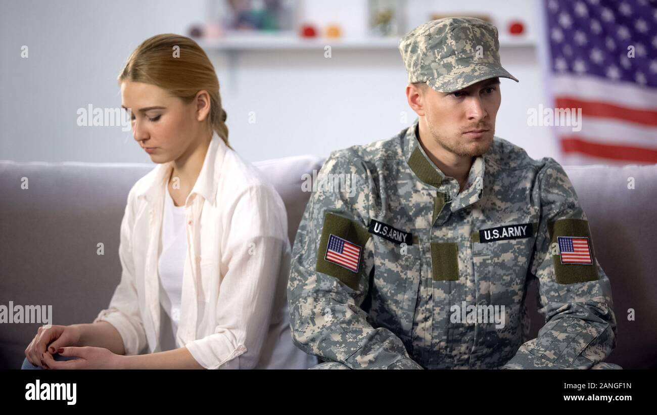 Serviceman and his girlfriend hi-res stock photography and images - Alamy