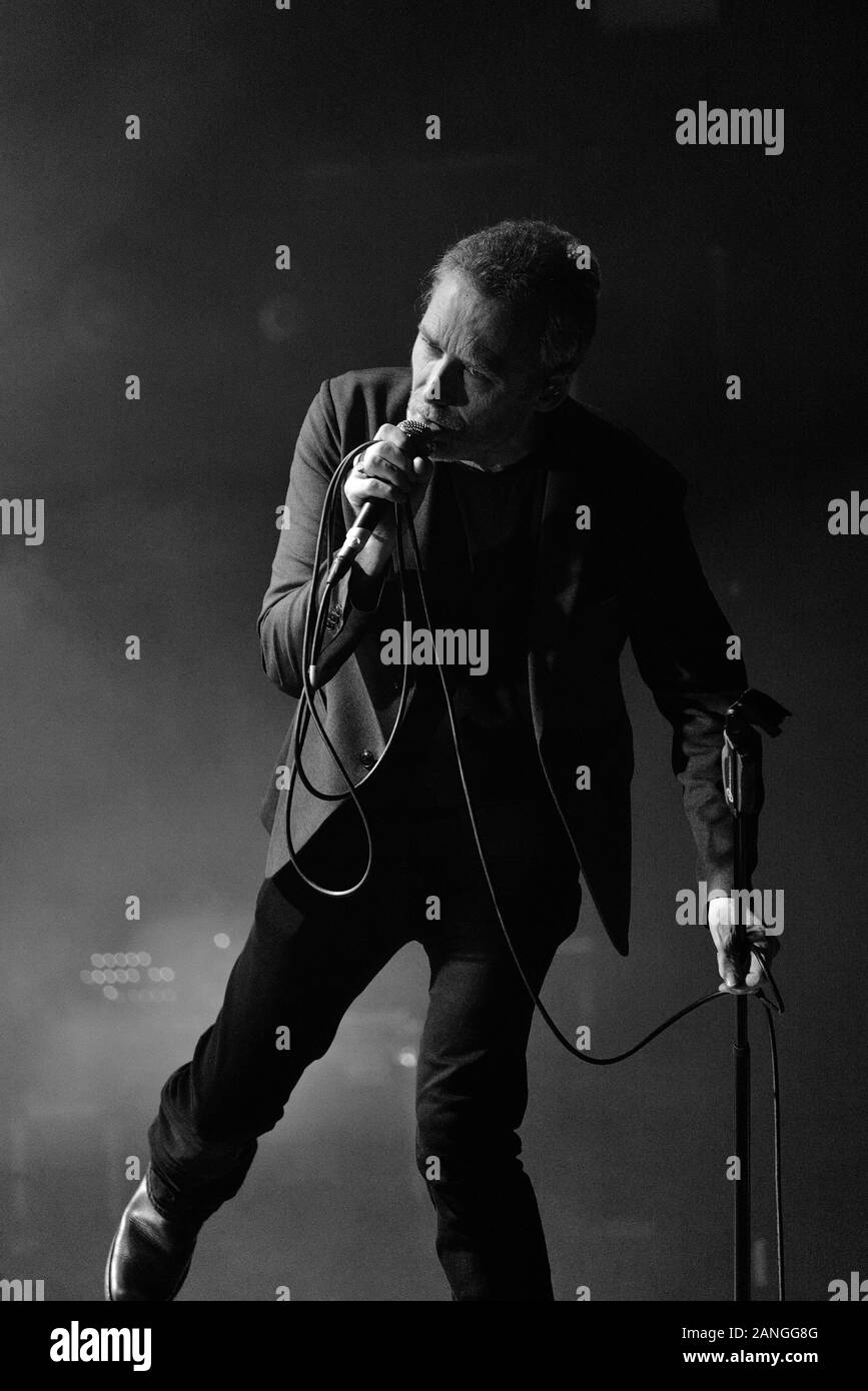 Jesus and mary chain hi-res stock photography and images - Alamy