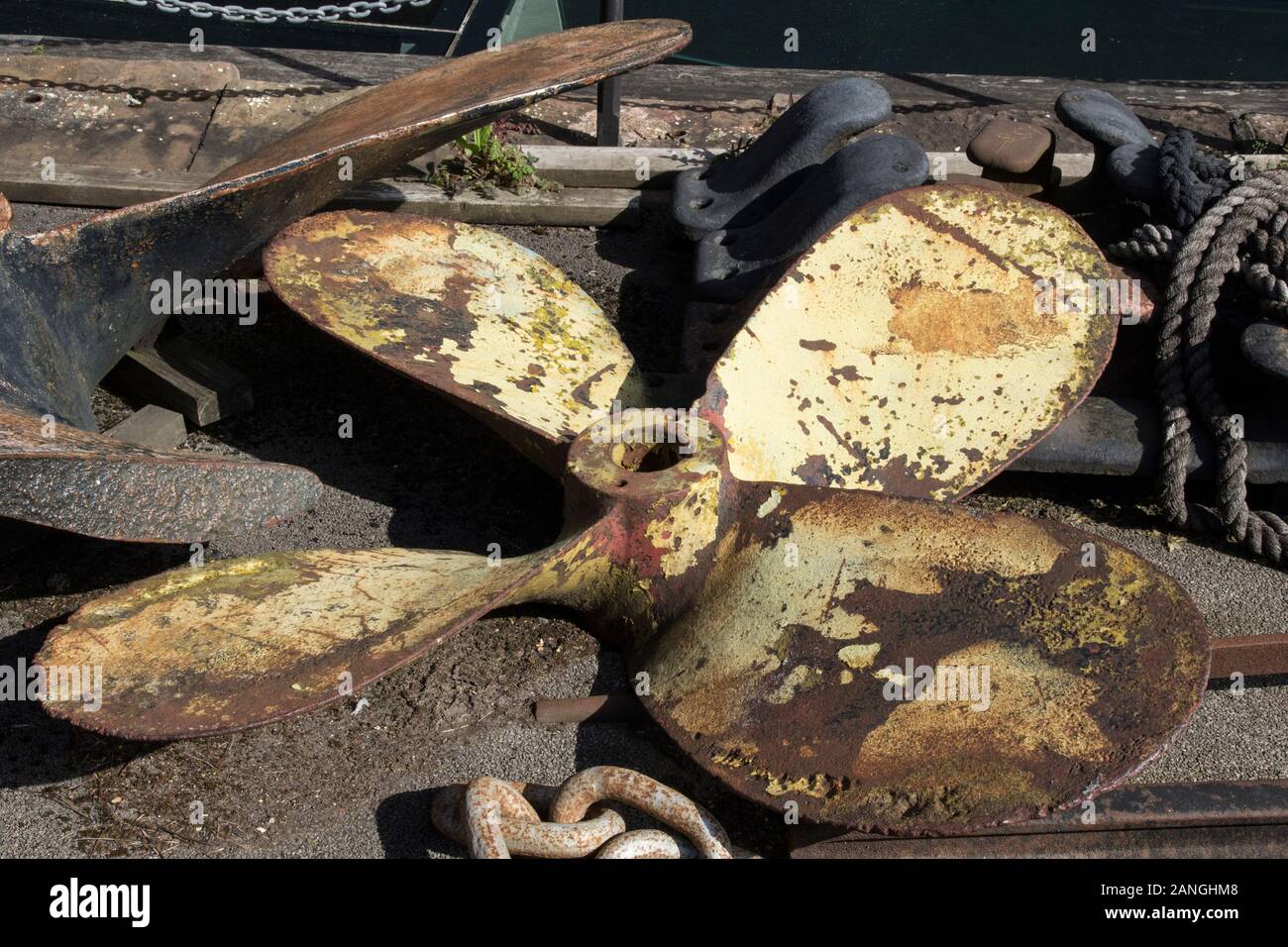 Old rusty metal propeller Stock Photo - Alamy