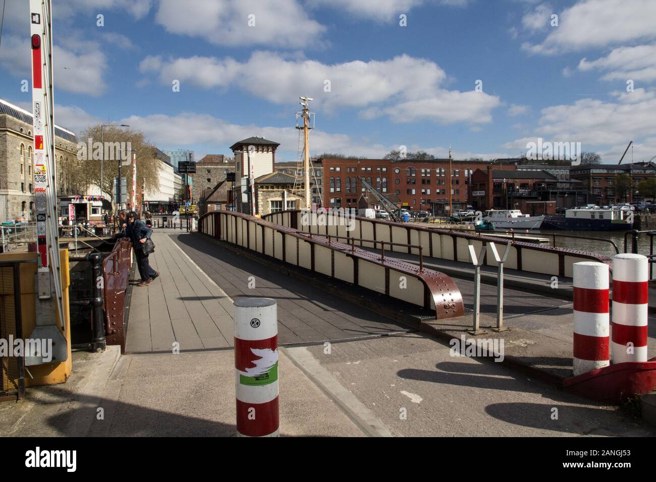 Bristol prince street bridge hi-res stock photography and images - Alamy