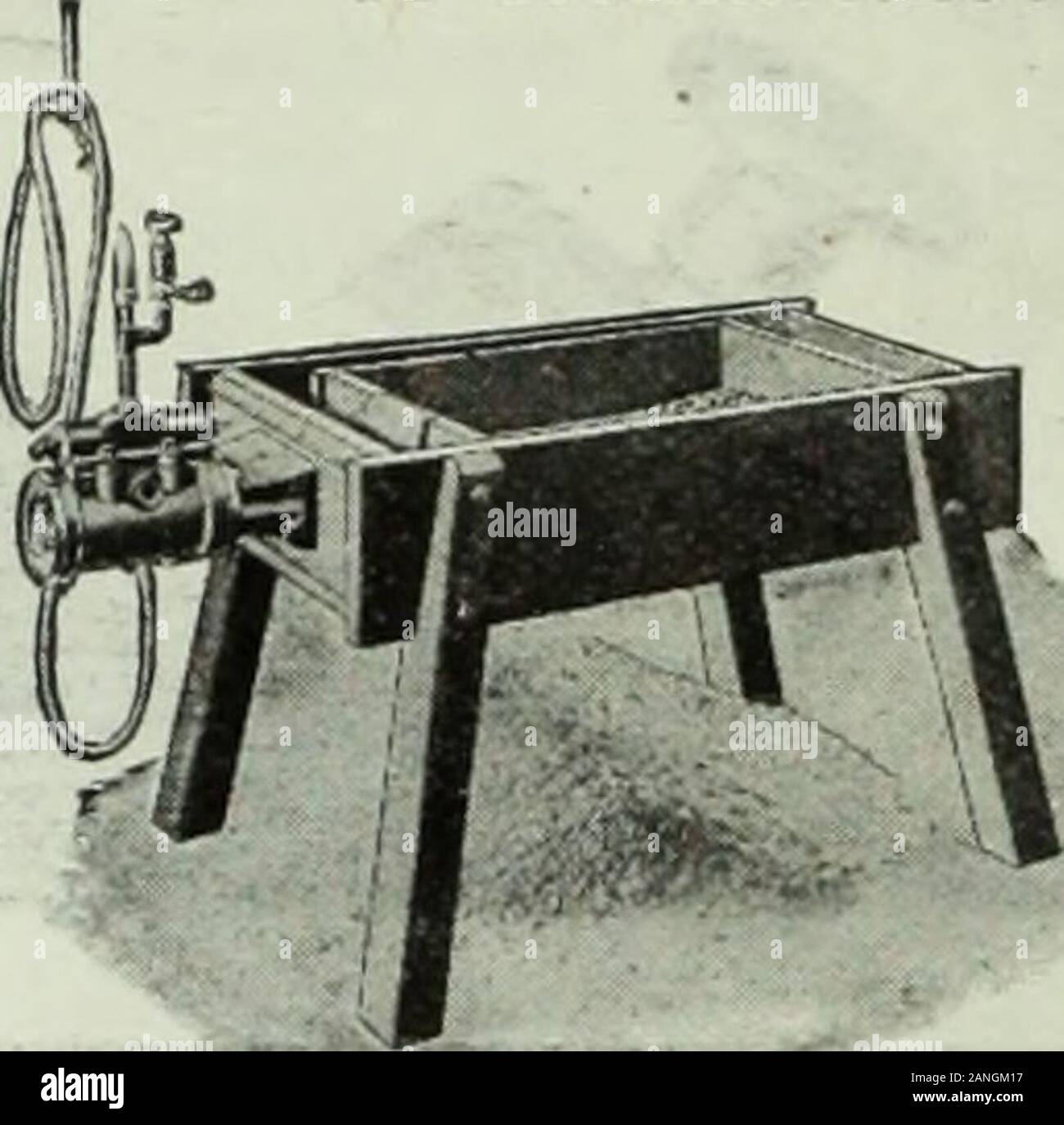 Sandsifter hi-res stock photography and images - Alamy