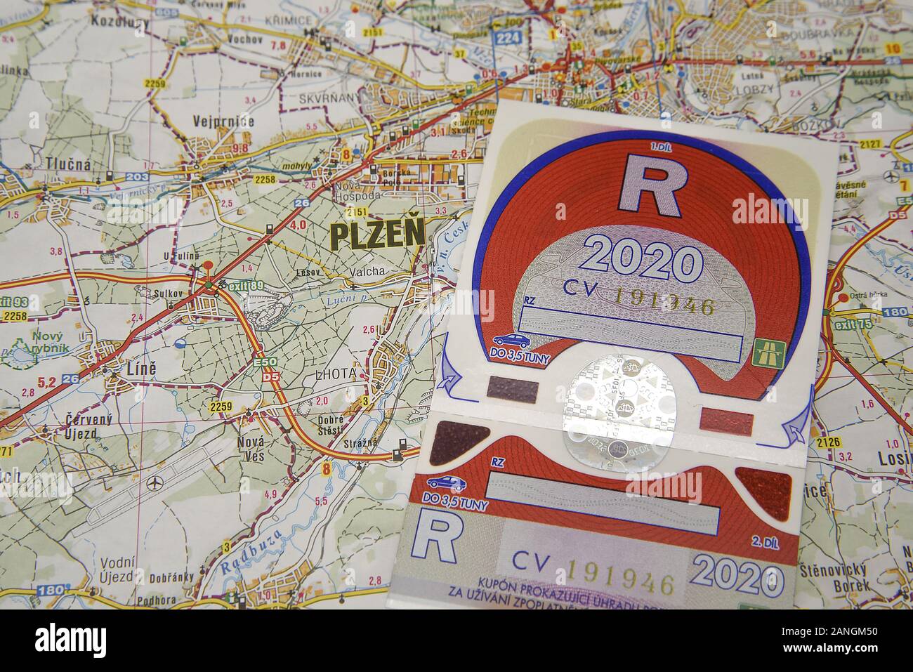 Czech annual motorway vignette for 2020. The last "paper" vignette ...