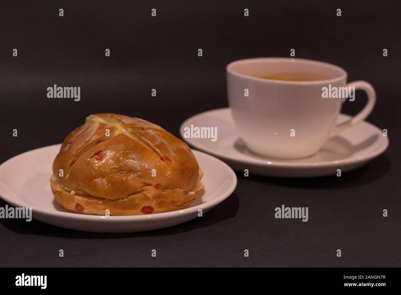 Bun maska chai hi-res stock photography and images - Alamy