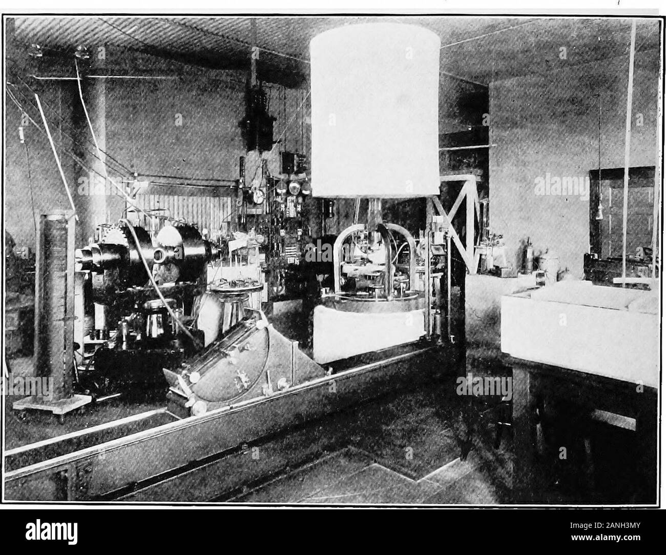 Stellar studies Black and White Stock Photos & Images - Alamy