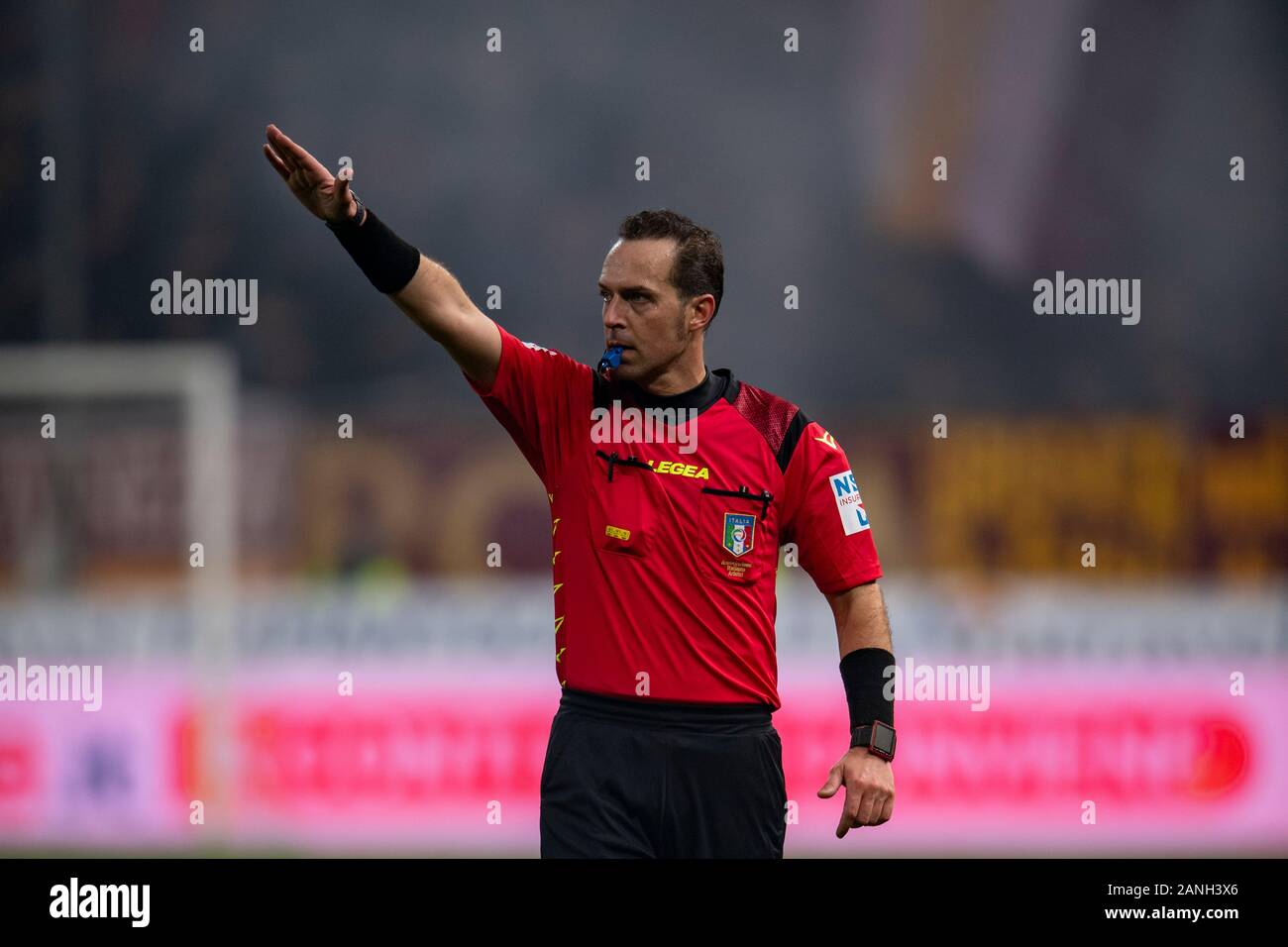 Luca Pairetto (Referee) during the Italian "Tim Cup" match between ...