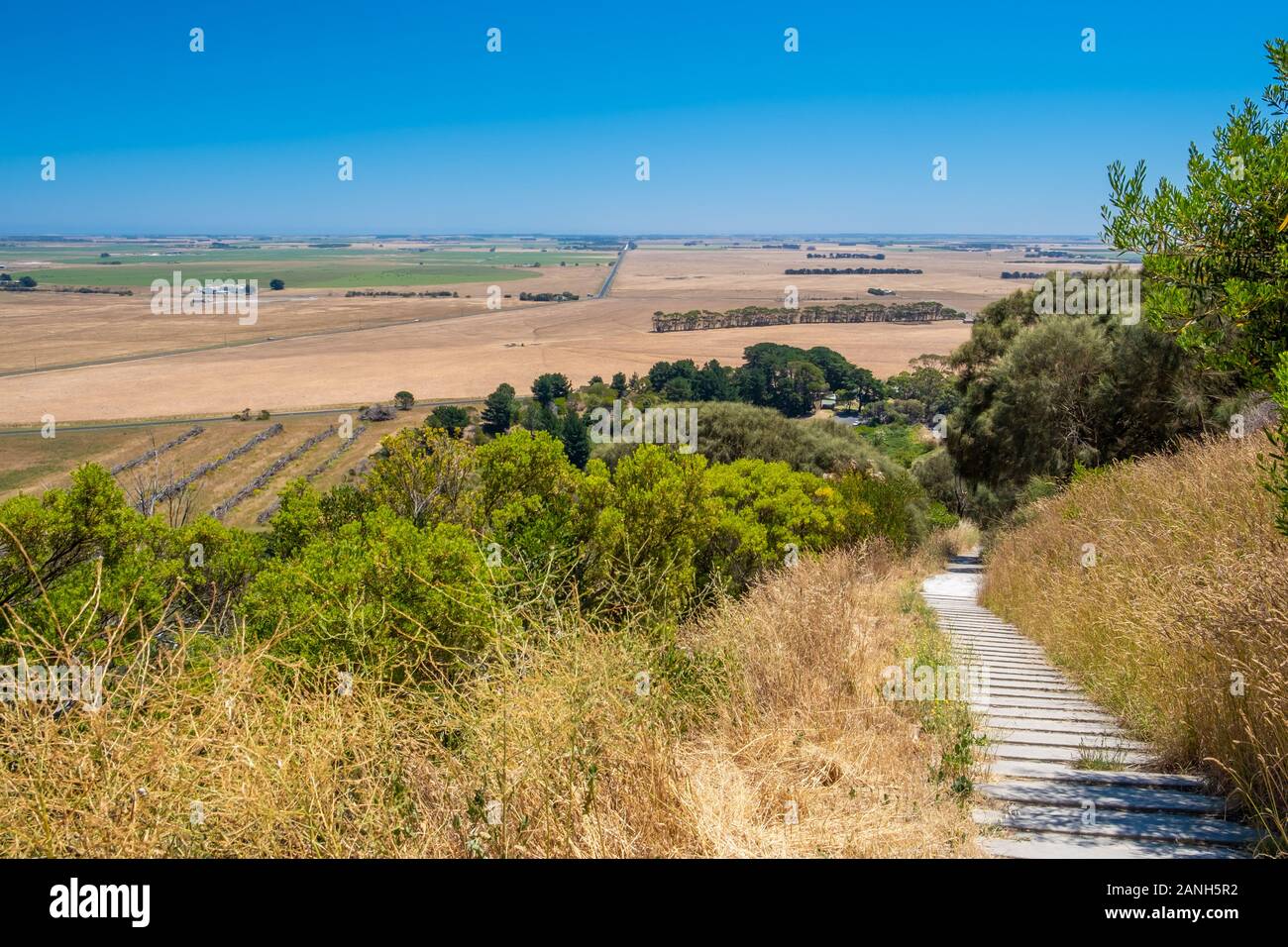 Mount schank australia hi-res stock photography and images - Alamy