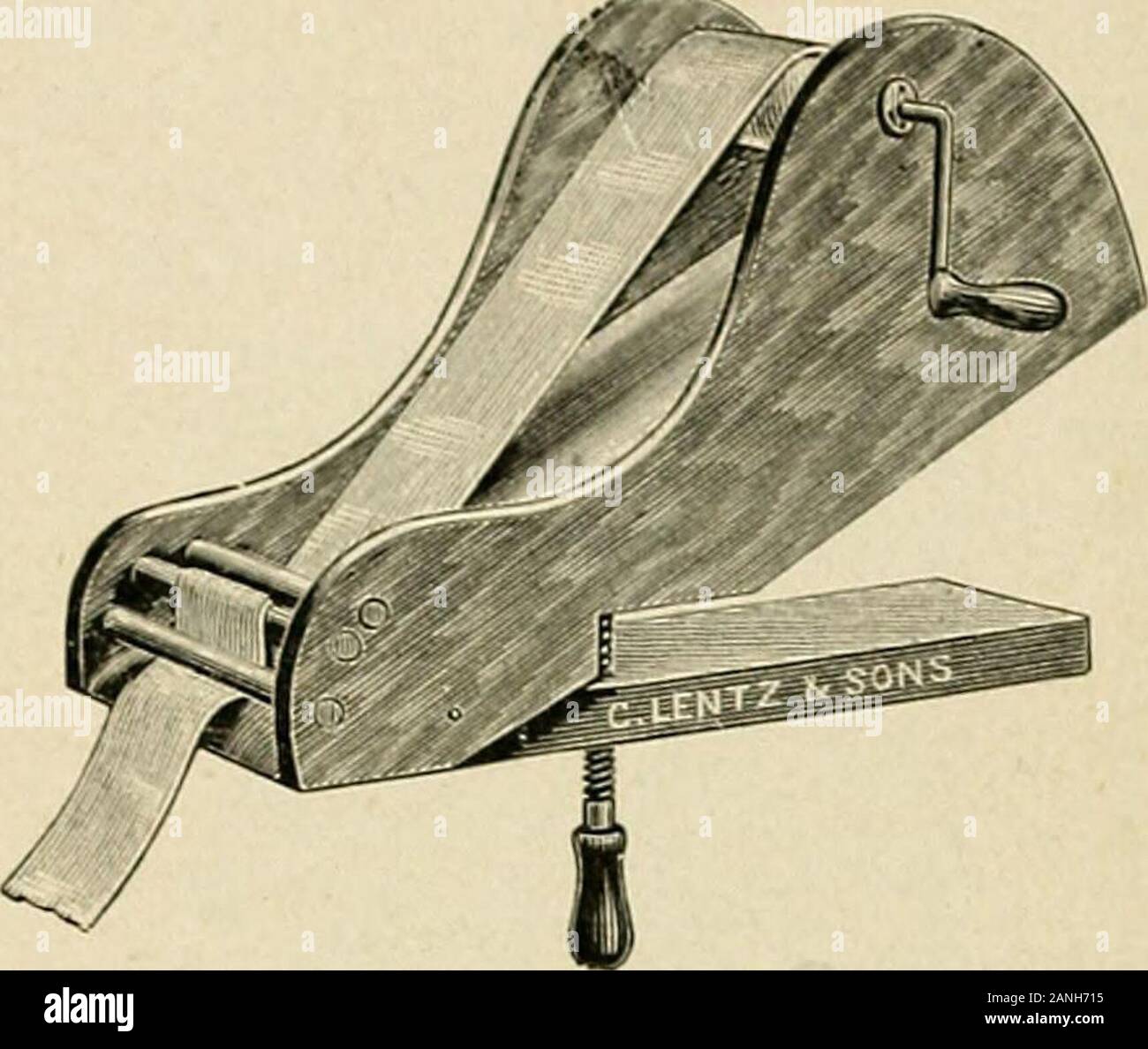 Hand wound movement hi-res stock photography and images - Alamy