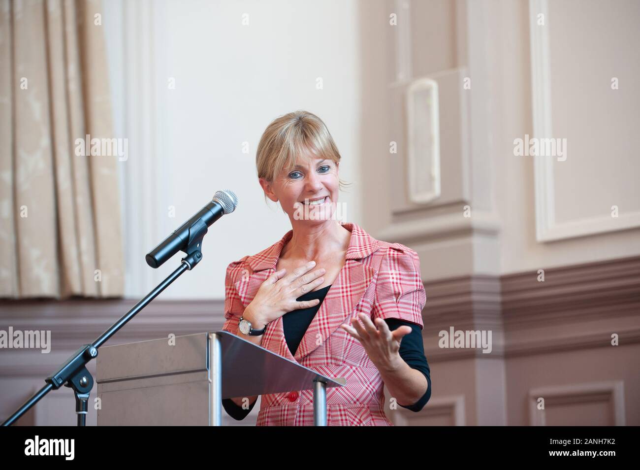 Kate mosse labyrinth hi-res stock photography and images - Alamy