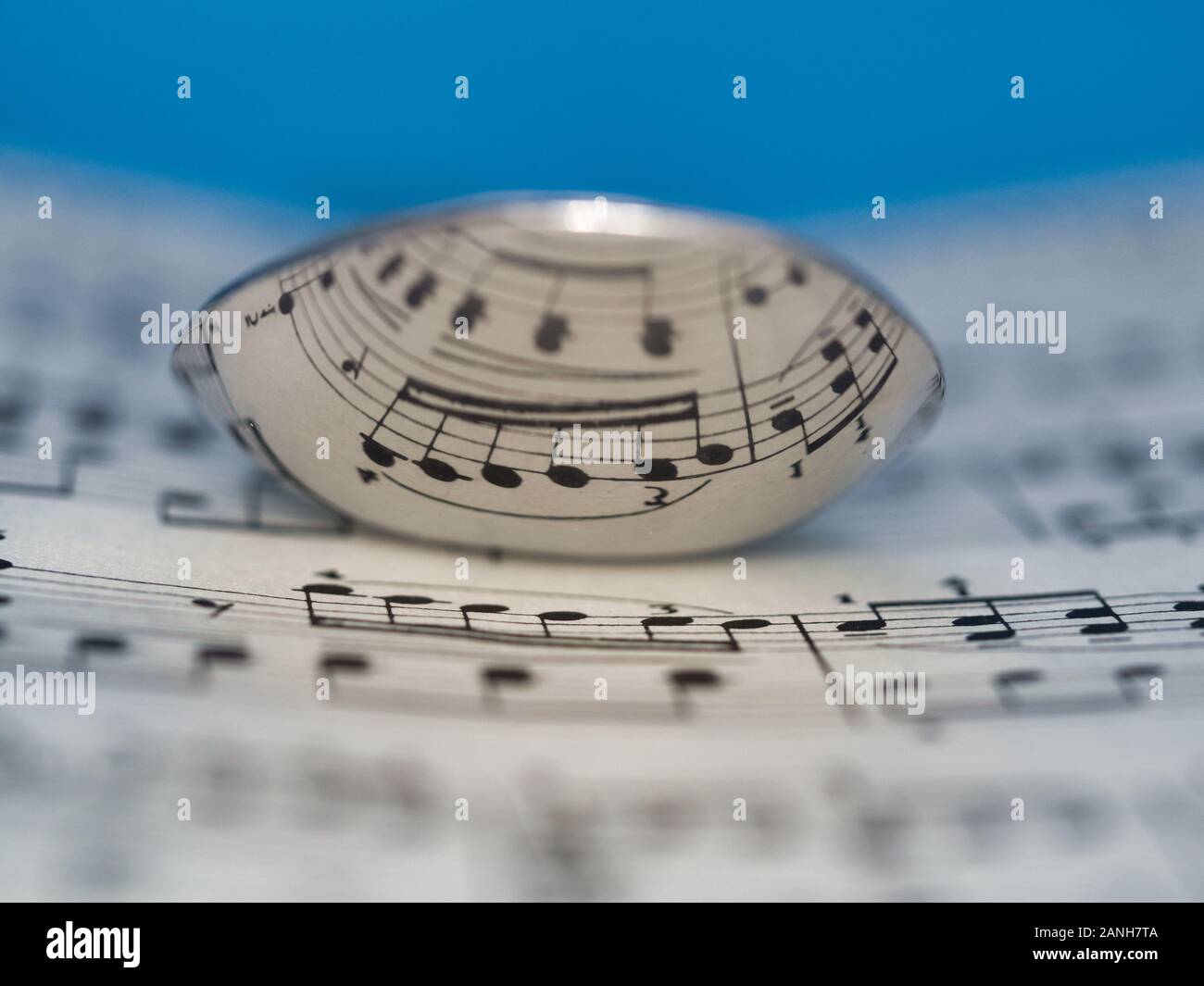 Music notation octave hi-res stock photography and images - Alamy
