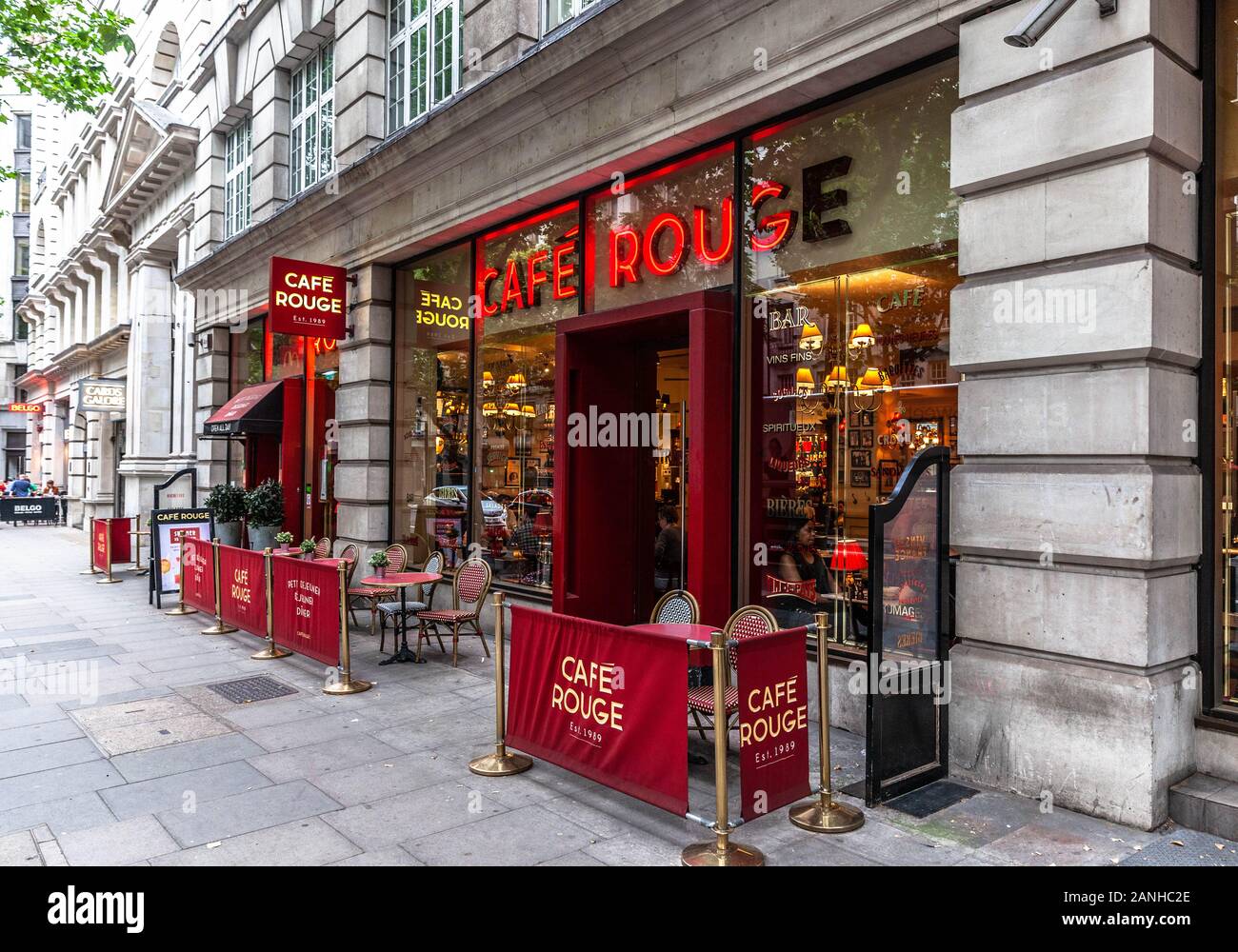 Cafe rouge facade hi-res stock photography and images - Alamy