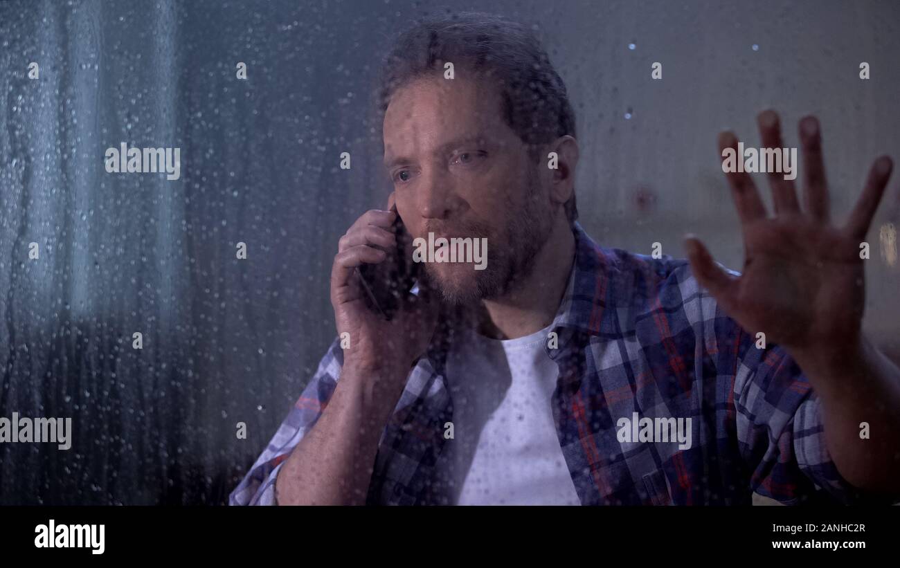 Man waiting room alone window hi-res stock photography and images - Alamy