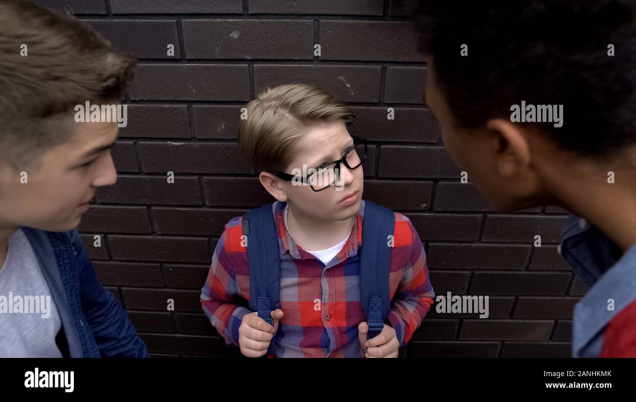 Helpless boy hi-res stock photography and images - Alamy