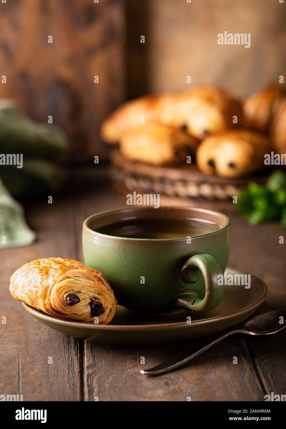 Mini bun hi-res stock photography and images - Alamy