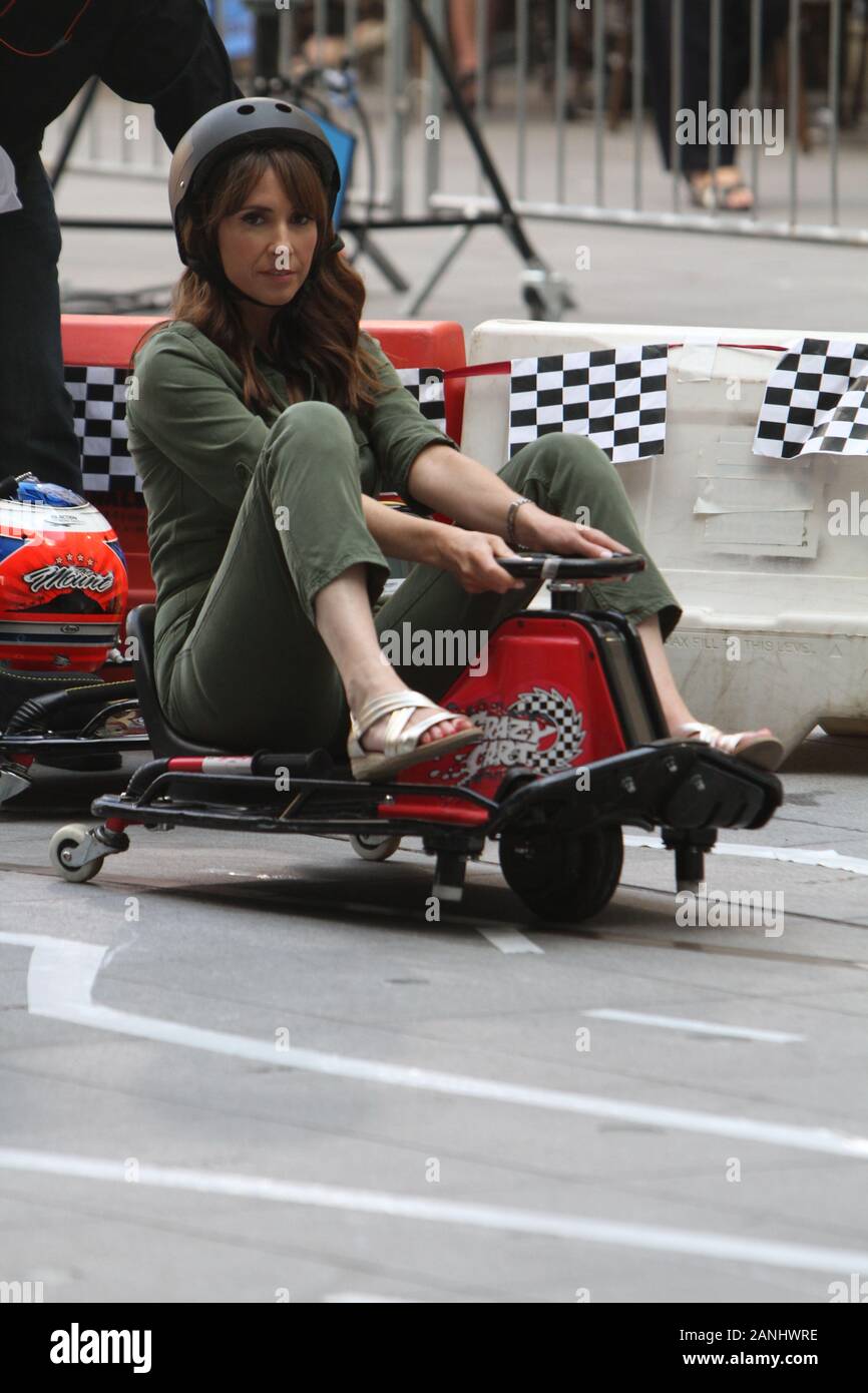 Alex jones presenter one show hi-res stock photography and images - Alamy