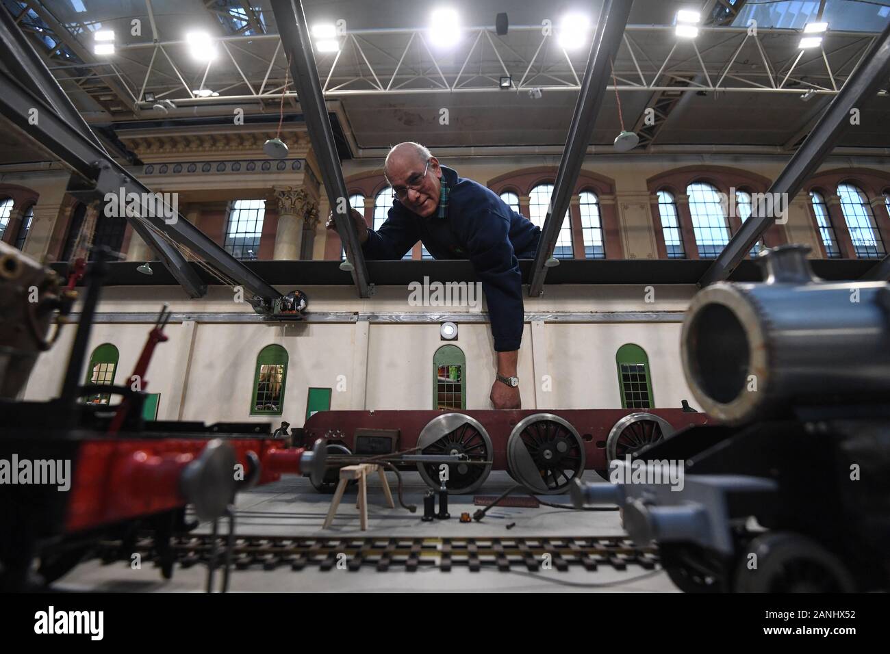 Model train depot london model engineering exhibition alexandra palace ...
