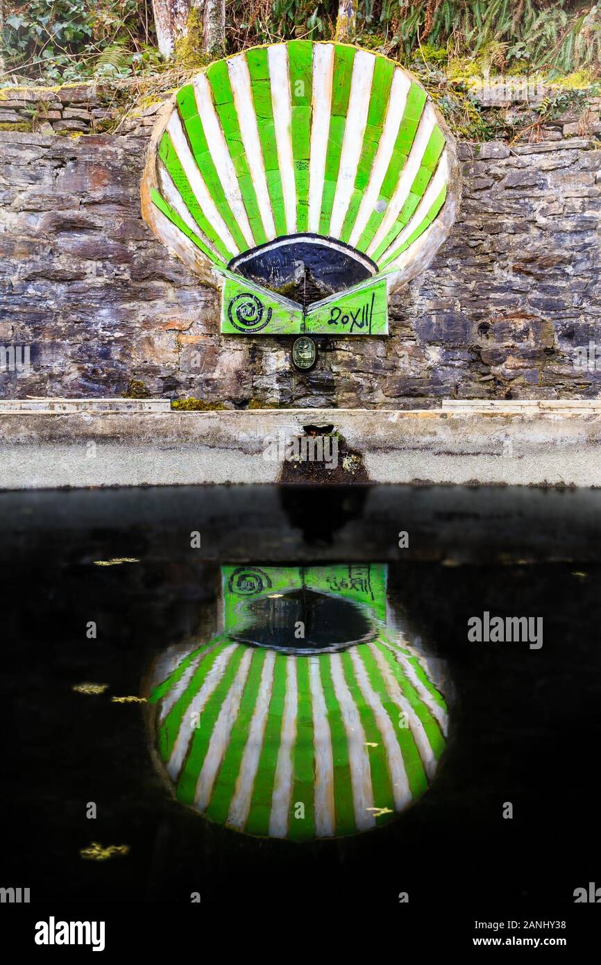 The Scallop Shell Water Well and Its Reflection, along the Way of St ...