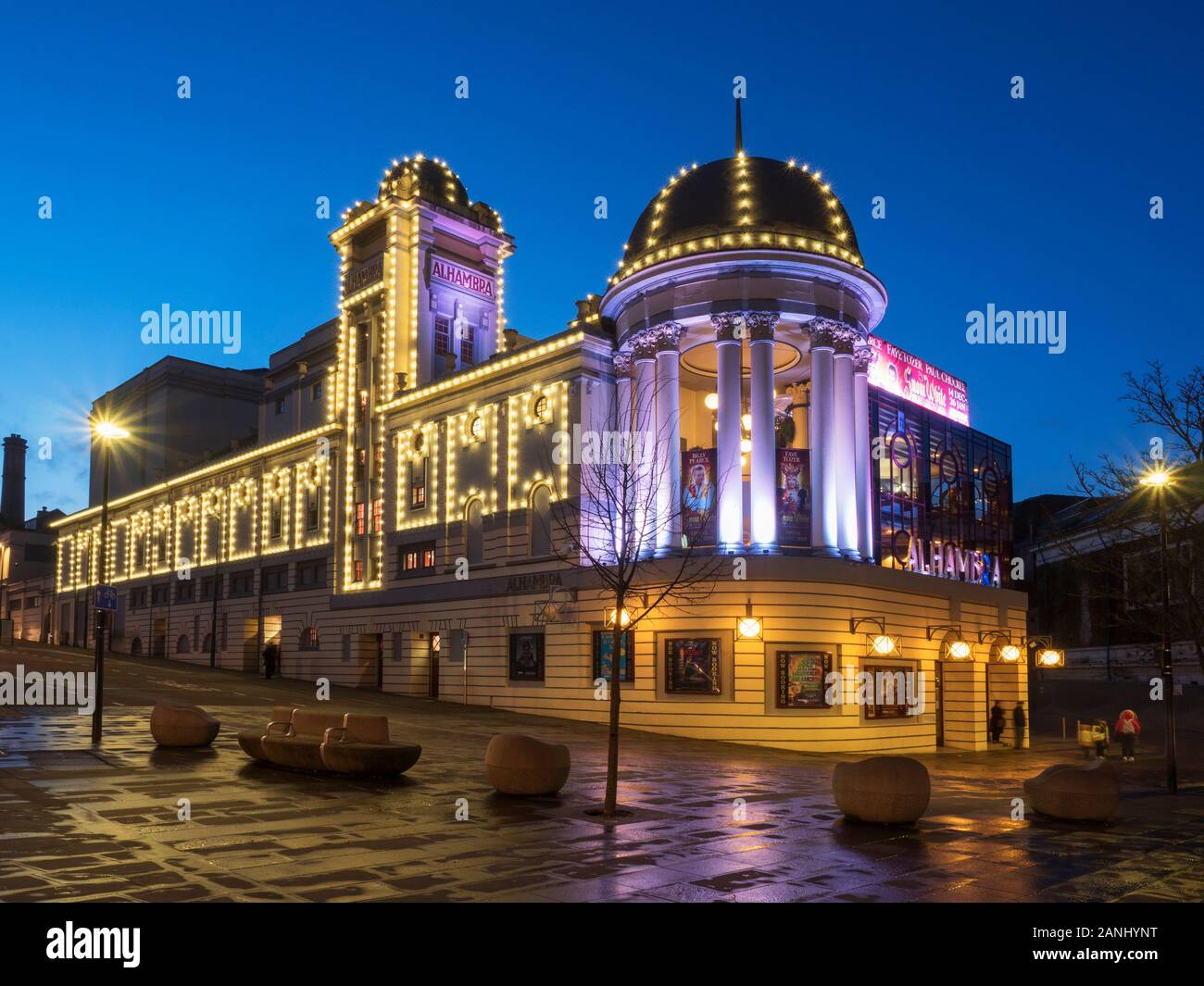 Bradford alhambra theatre at night hi-res stock photography and images - Alamy