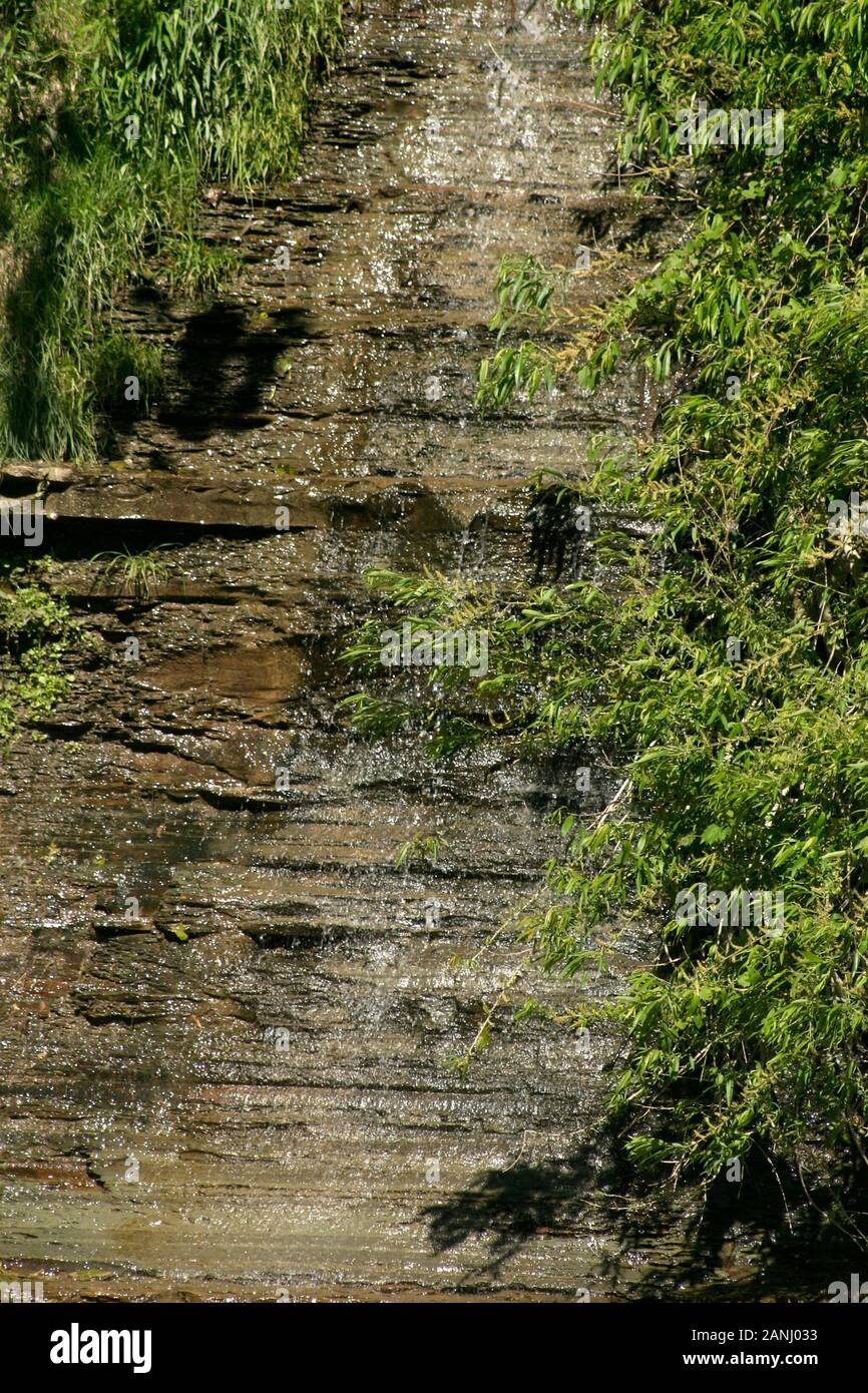 Waterfall pouring down hi-res stock photography and images - Alamy