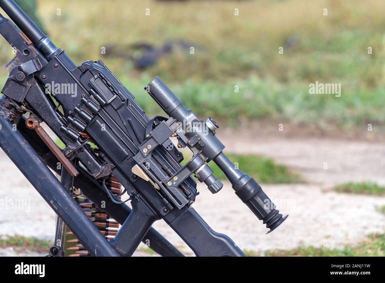 Optical sight on a modern machine gun Stock Photo - Alamy