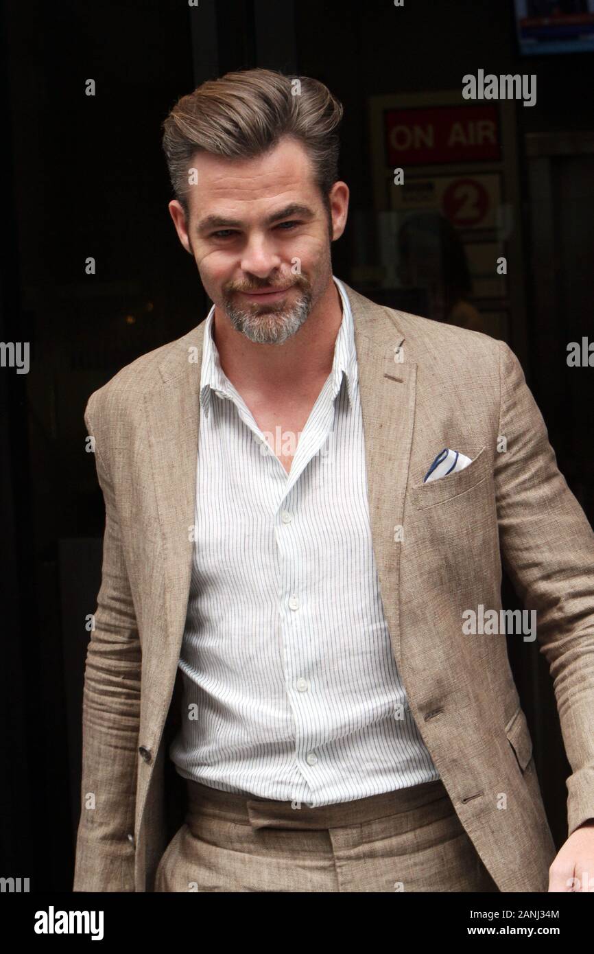 Chris Pine London (credit image©Jack Ludlam Stock Photo - Alamy