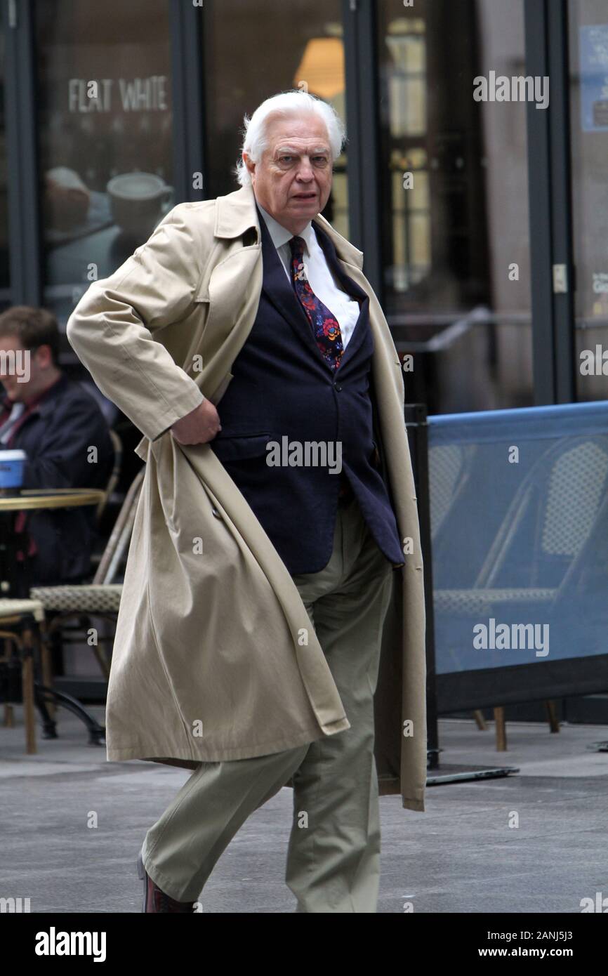 John simpson hi-res stock photography and images - Alamy