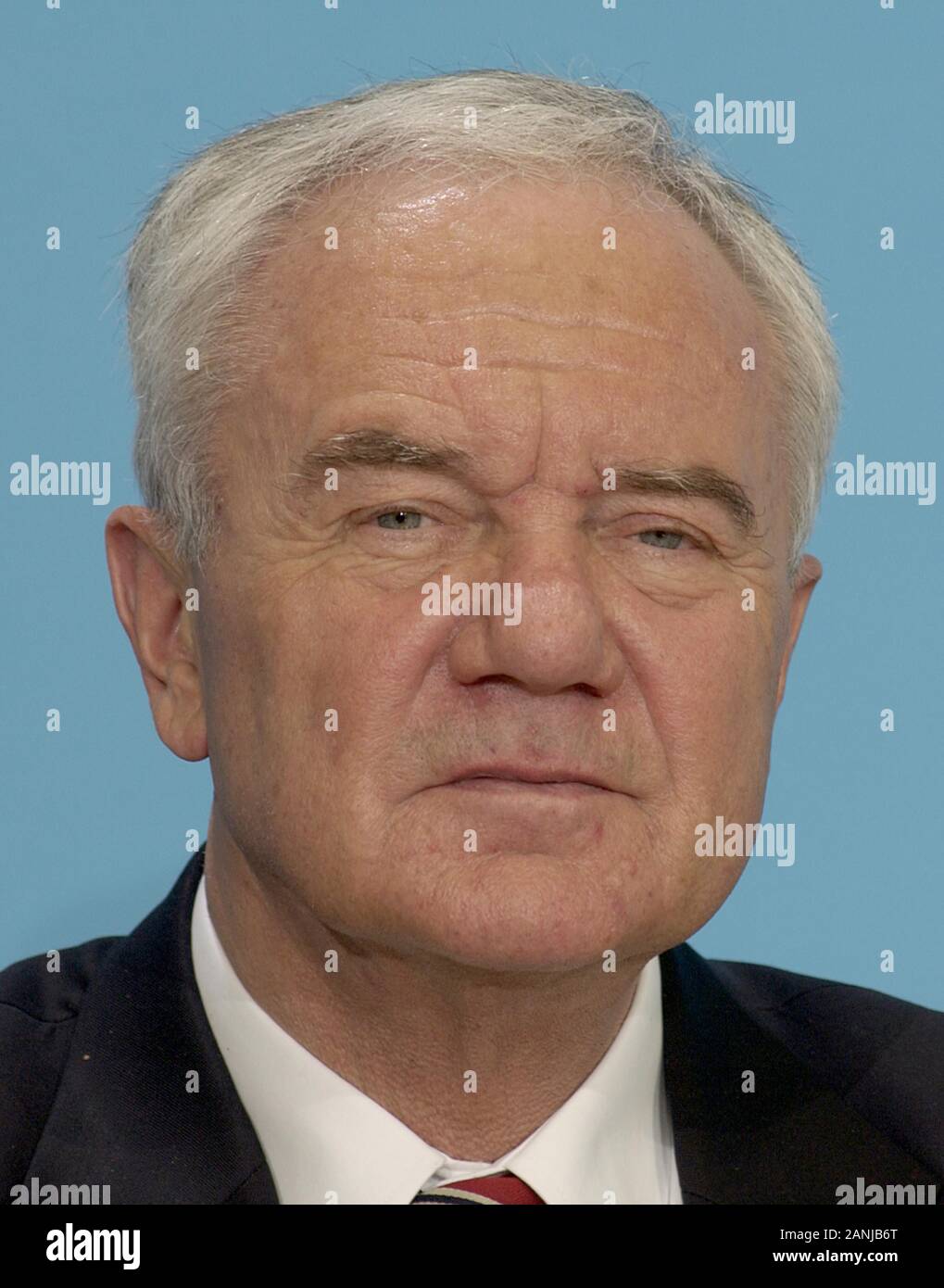 Berlin, Germany. 20th Mar, 2002. Conference of State Premiers from East ...