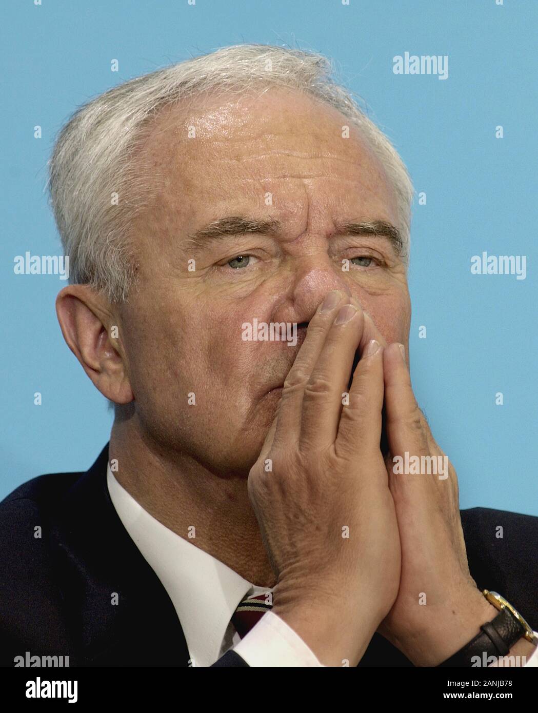 Berlin, Germany. 20th Mar, 2002. Conference of State Premiers from East ...