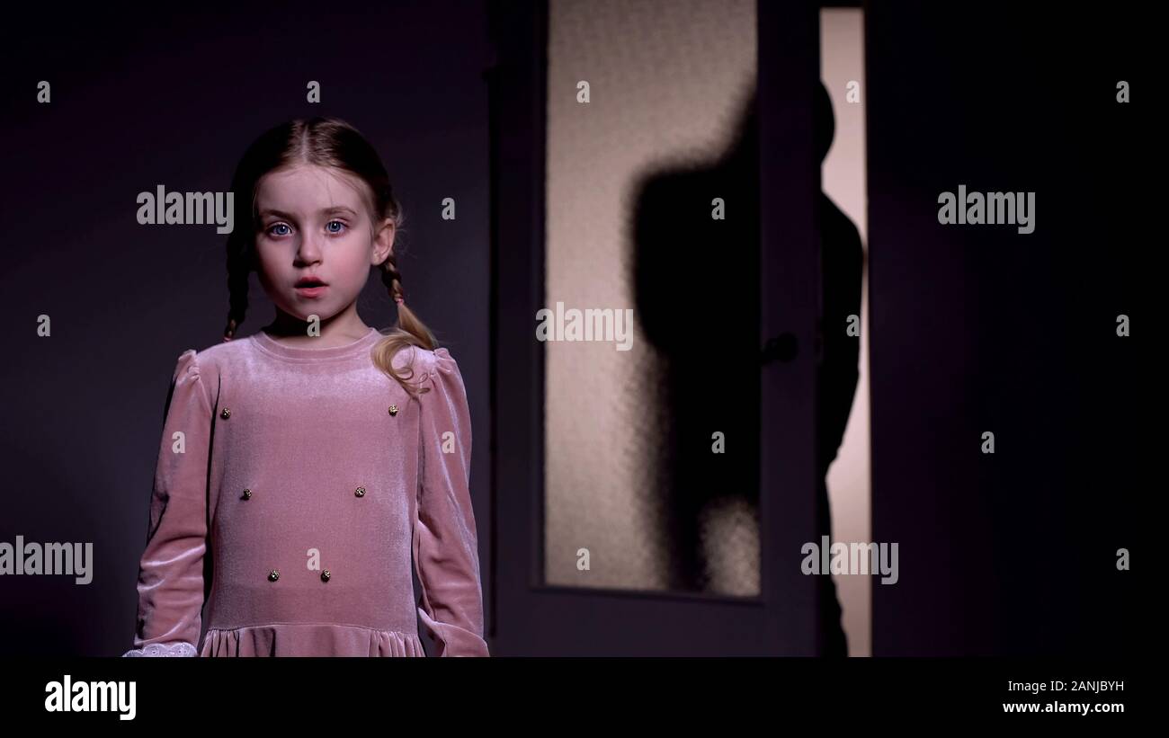 Child abuse girl shadow hi-res stock photography and images - Alamy