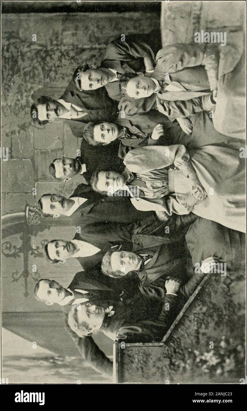 Polygamists hi-res stock photography and images - Alamy