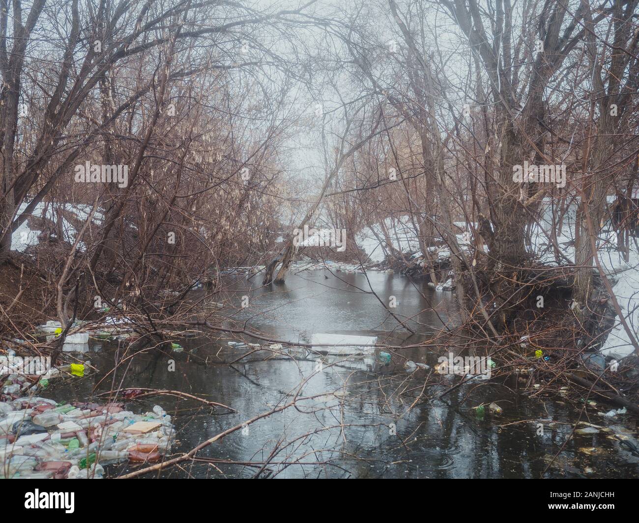 Fall winter city Stock Photo - Alamy