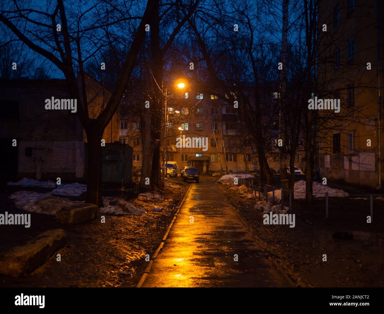 Fall winter city Stock Photo - Alamy