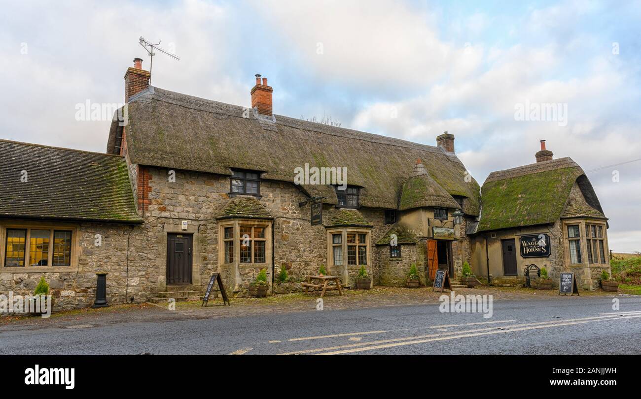 Waggon and horses pub beckhampton hi-res stock photography and images ...
