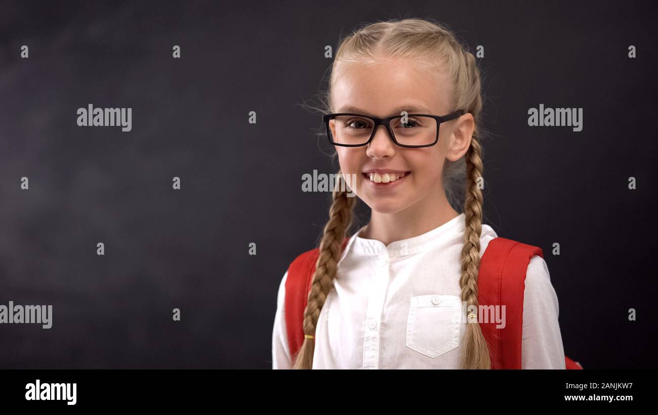 Nerd girl hi-res stock photography and images - Alamy