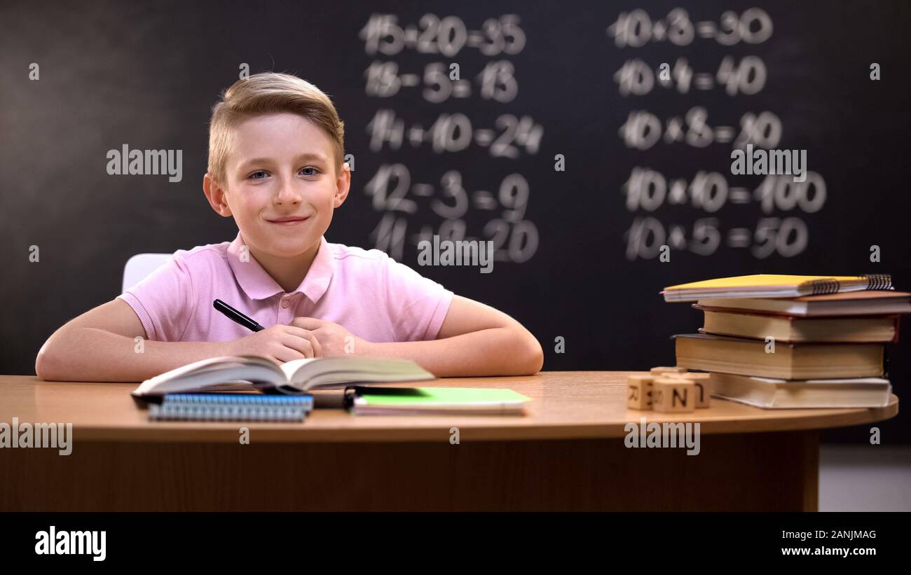 Schoolboy uniform hi-res stock photography and images - Alamy