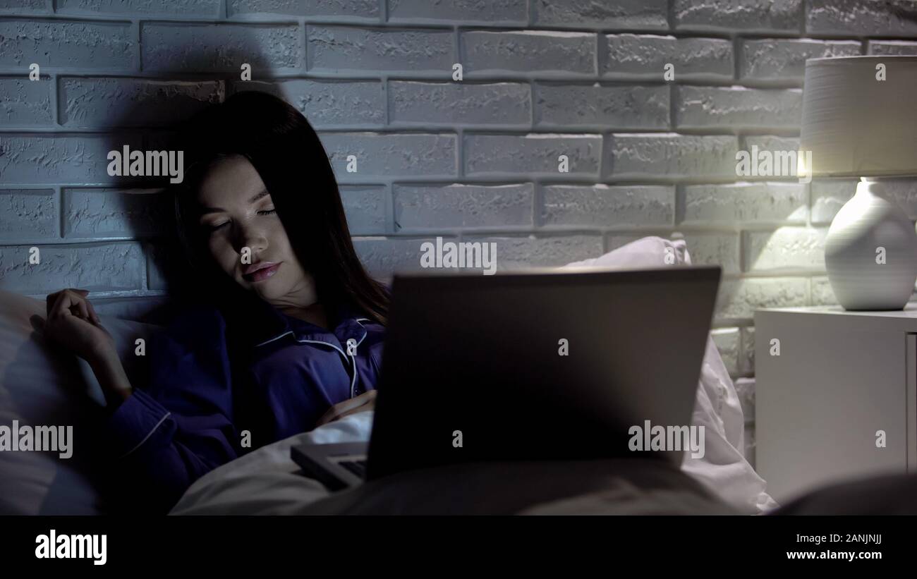 Network overuse hi-res stock photography and images - Alamy