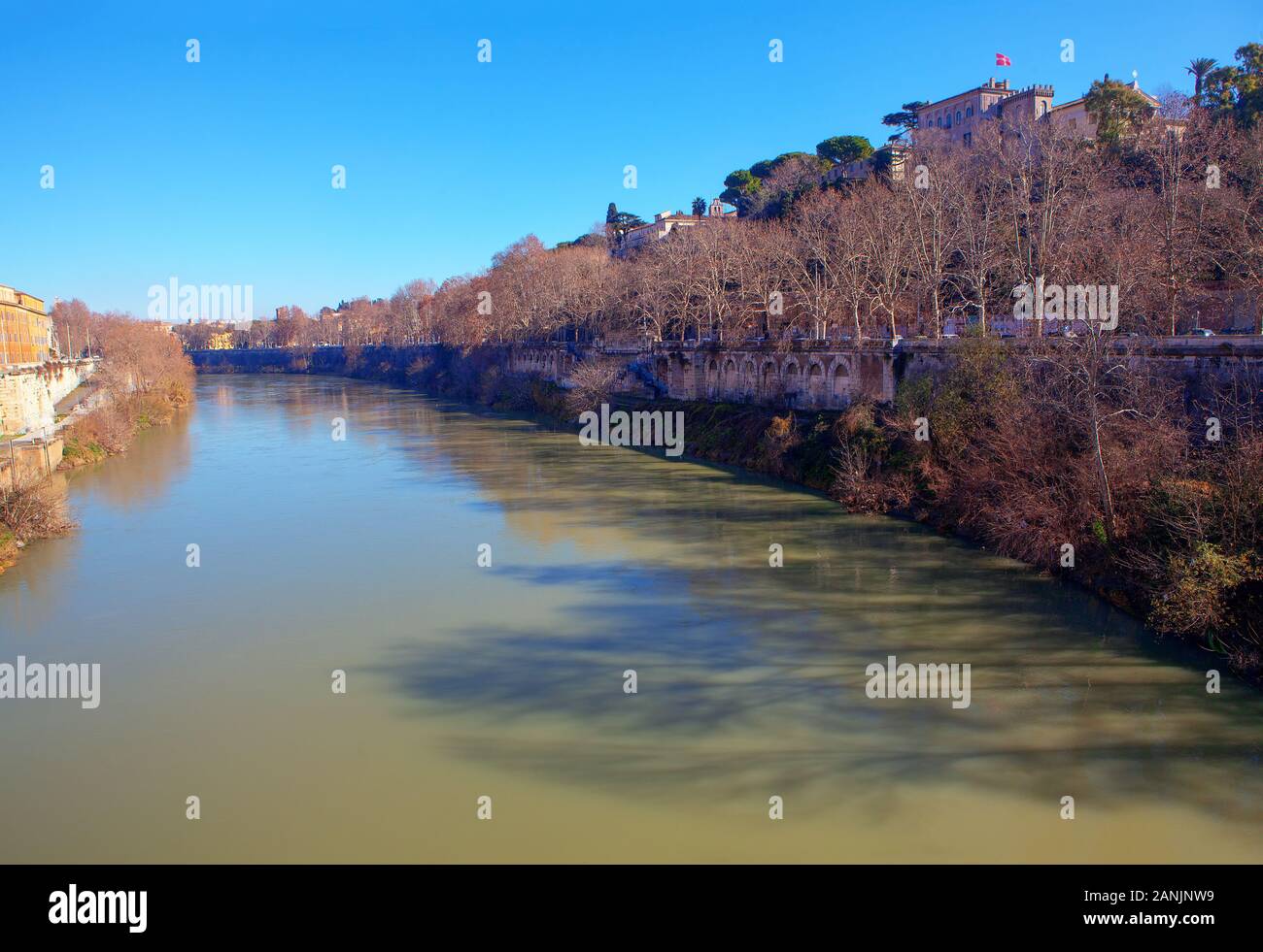 Tiber flow hi-res stock photography and images - Alamy