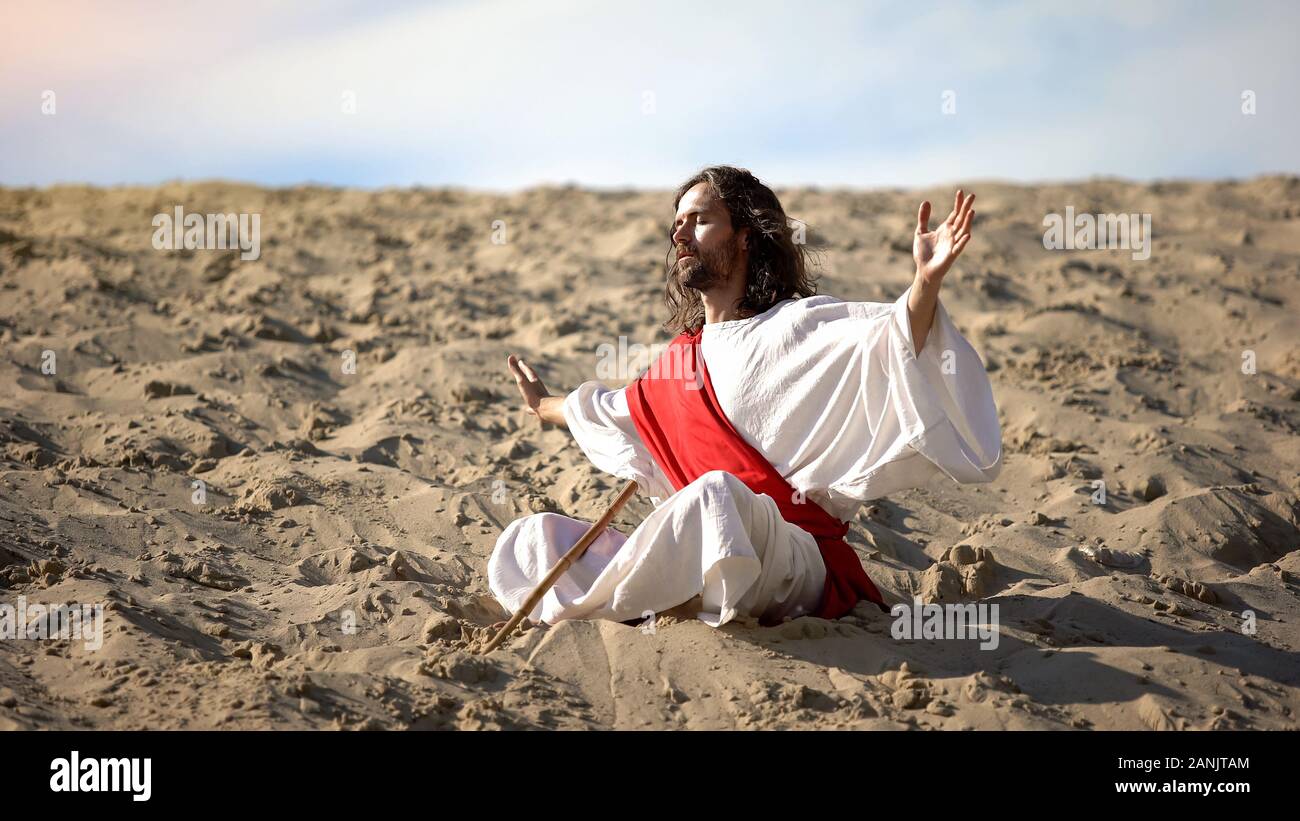 Jesus christ pose hi-res stock photography and images - Alamy