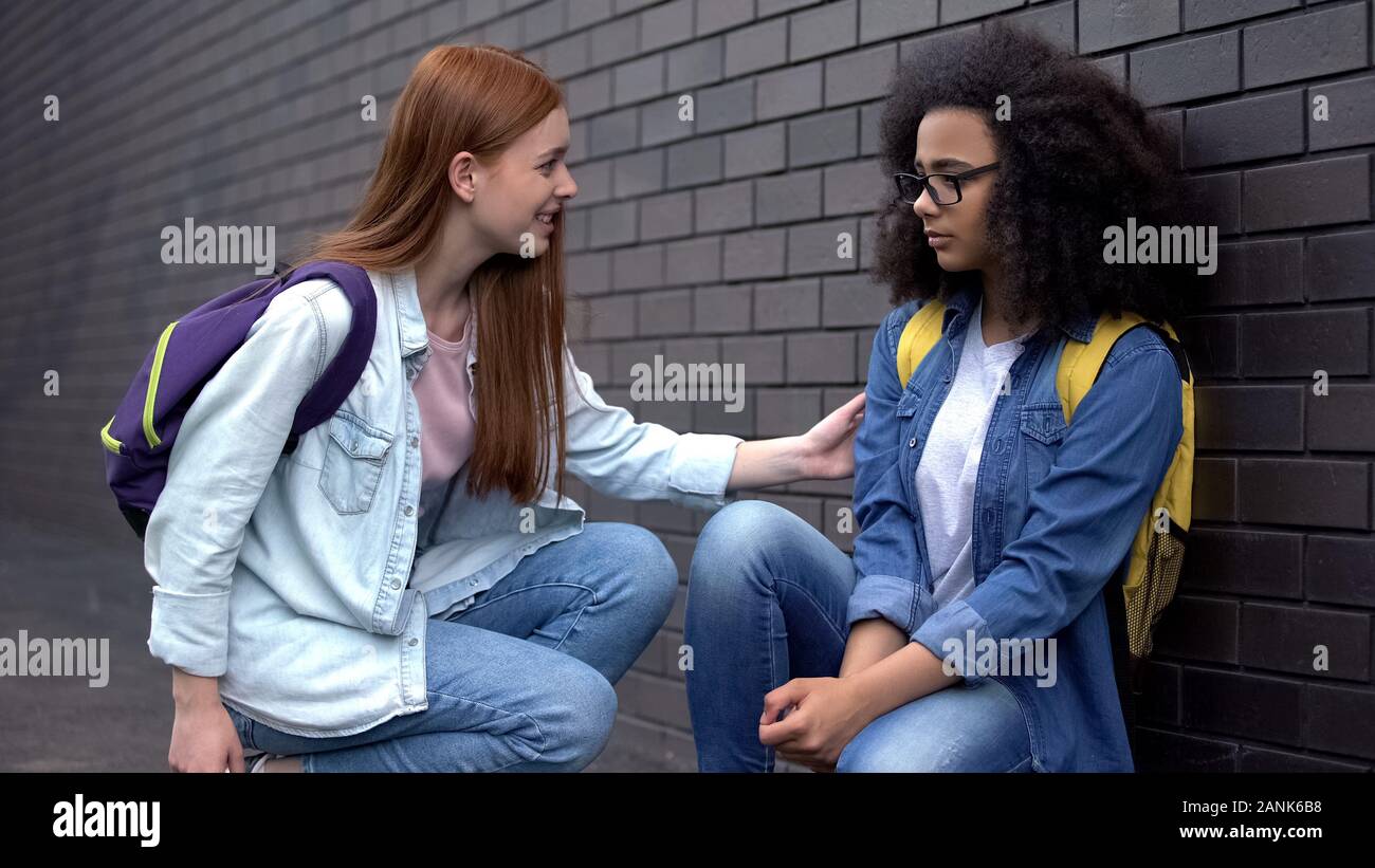 New college student help hi-res stock photography and images - Alamy