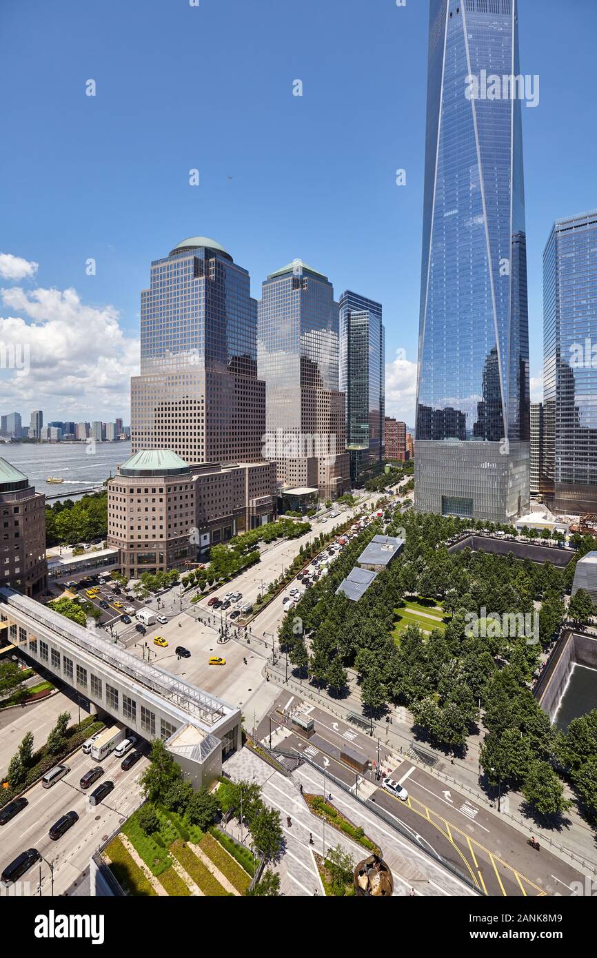 World trade center memorial from above hi-res stock photography and ...