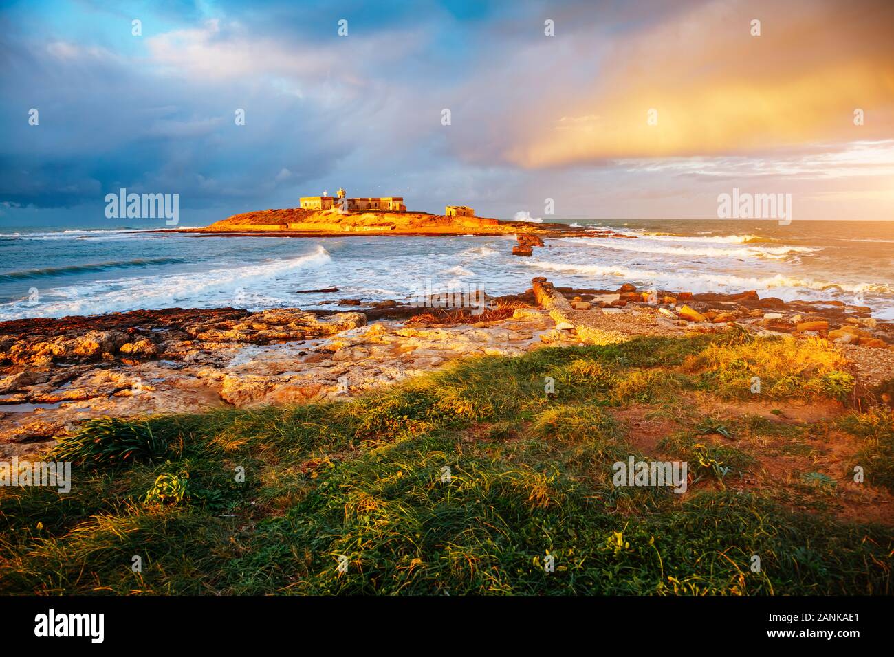 Impressive view exciting sea. Dramatic morning and gorgeous scene ...