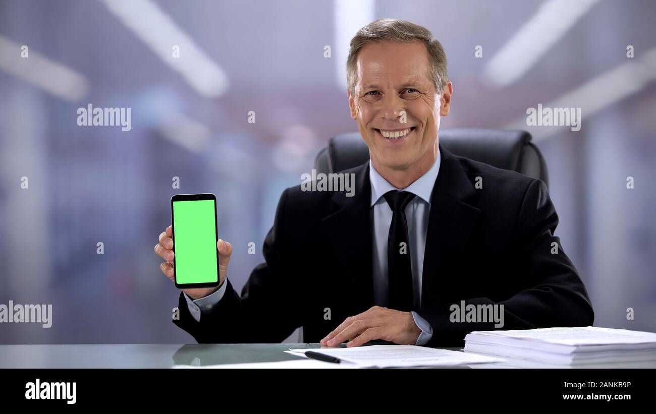 Recommend smartphone work hi-res stock photography and images - Alamy