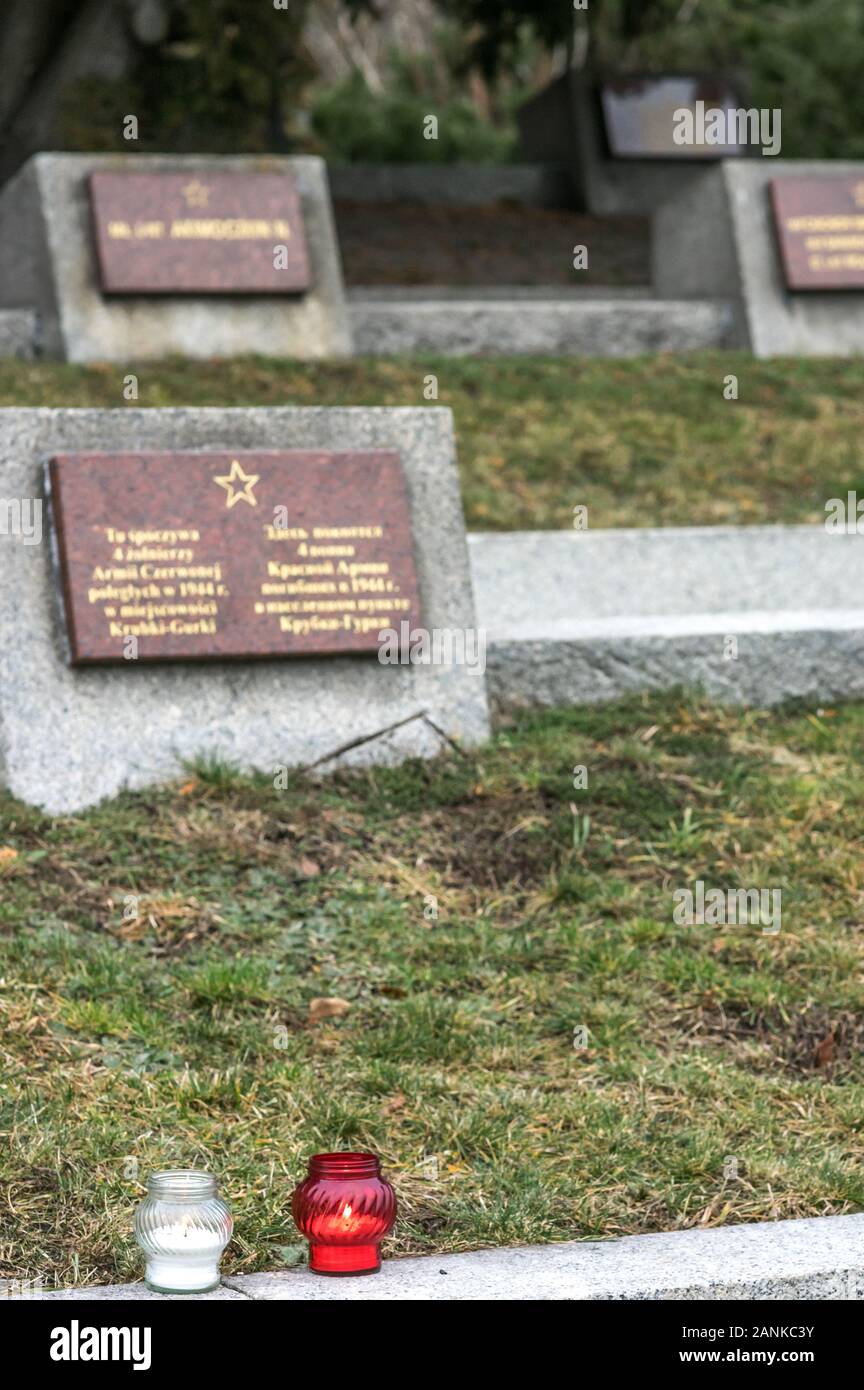 Mausoleum of soviet soldiers hi-res stock photography and images - Alamy