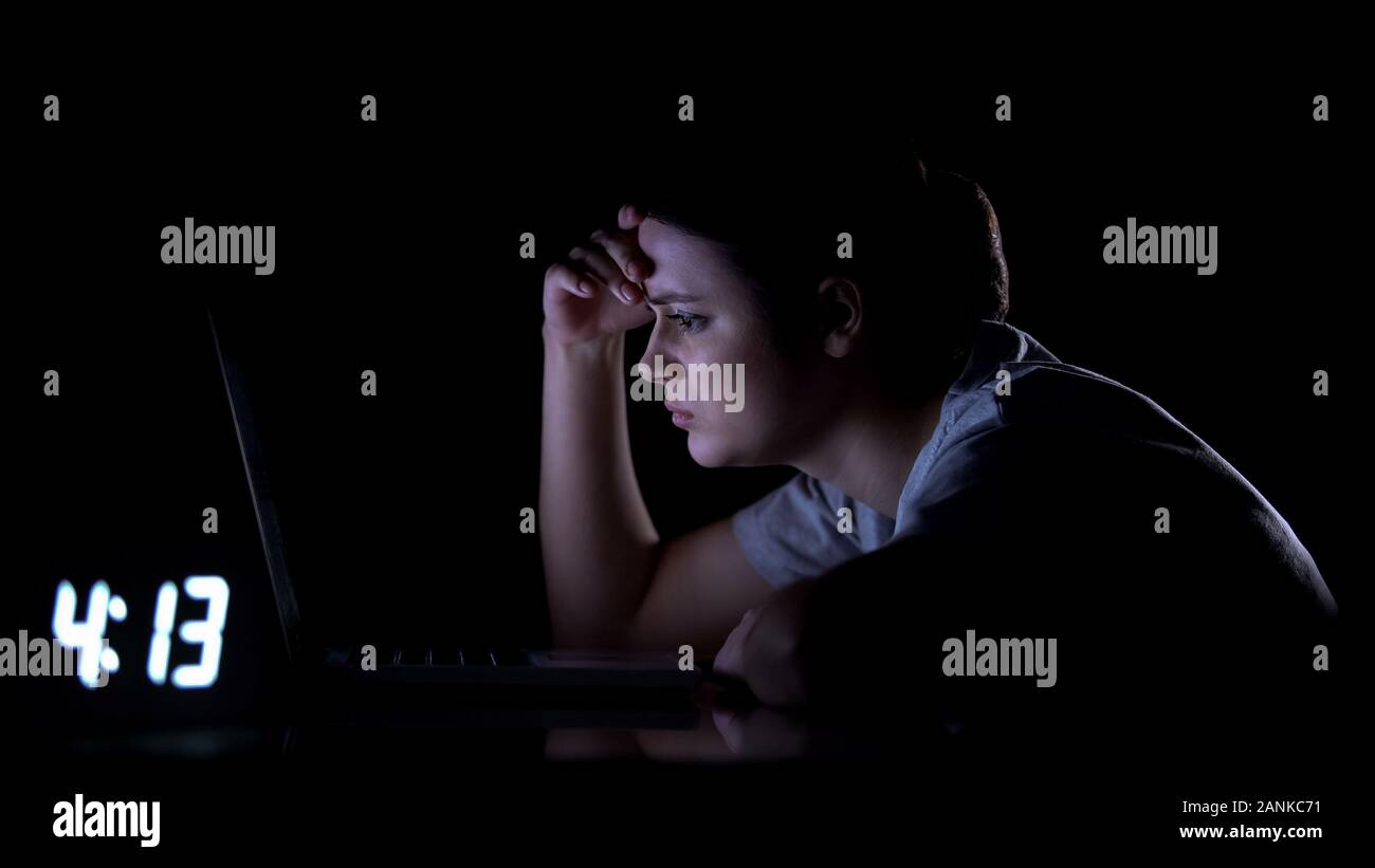 Typing client hi-res stock photography and images - Alamy