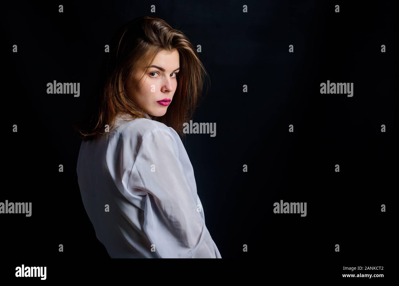 Makeup artist. Daily style makeup. Pretty lady. Femininity. Stunning ...