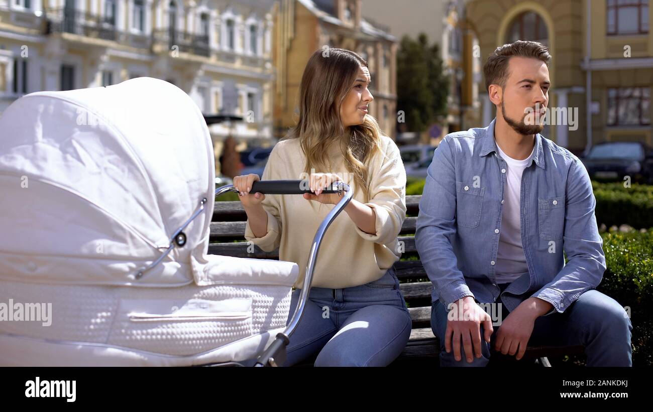 Parents ignore child hi-res stock photography and images - Alamy