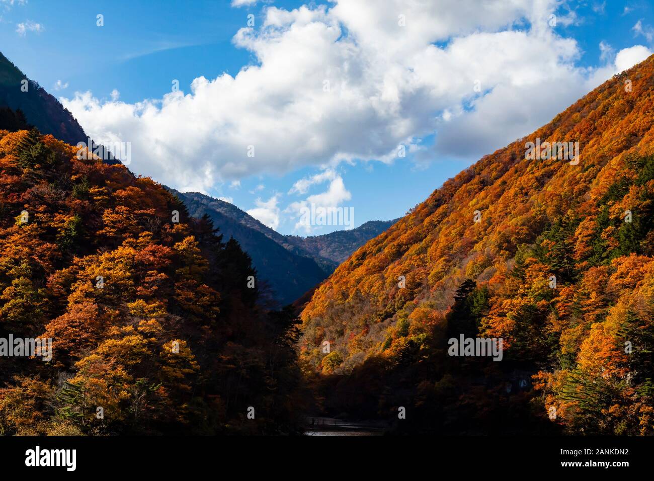 Mountains in japan hi-res stock photography and images - Alamy