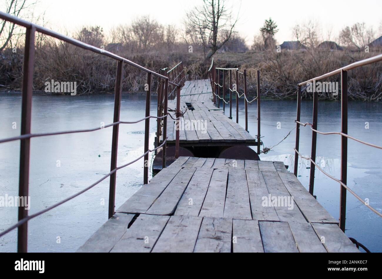 Old wooden footbridge hi-res stock photography and images - Alamy