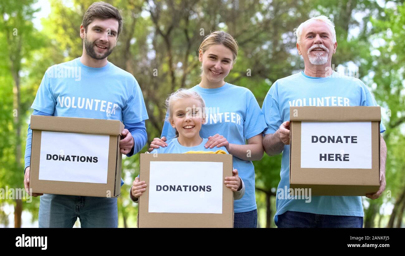 Donation boxes to homeless woman hi-res stock photography and images ...