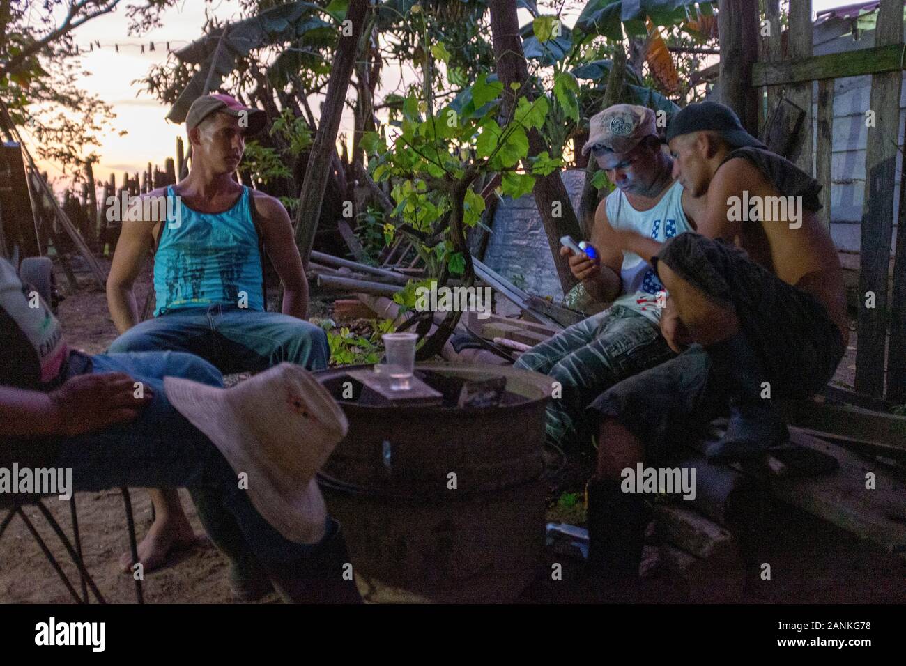 Backyard. El Cayuco, Pinar Del Río, Cuba Stock Photo - Alamy